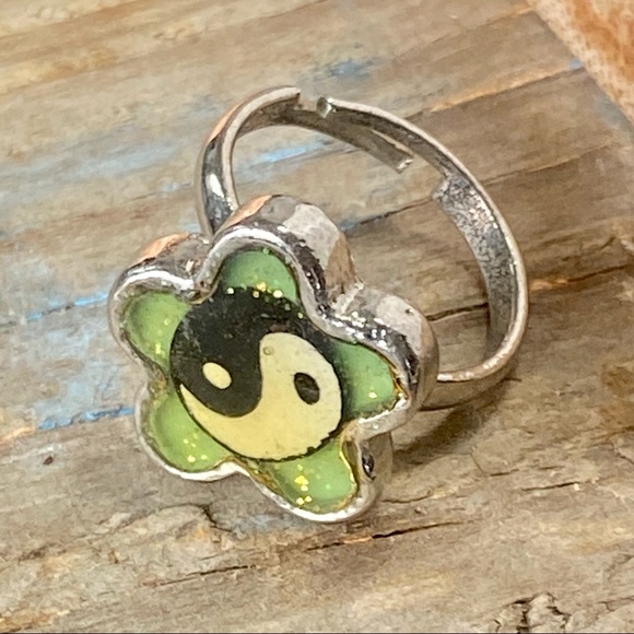 Vintage | Jewelry | Vintage Silver Ying Yang Ring Fun Hippy Retro Style ...